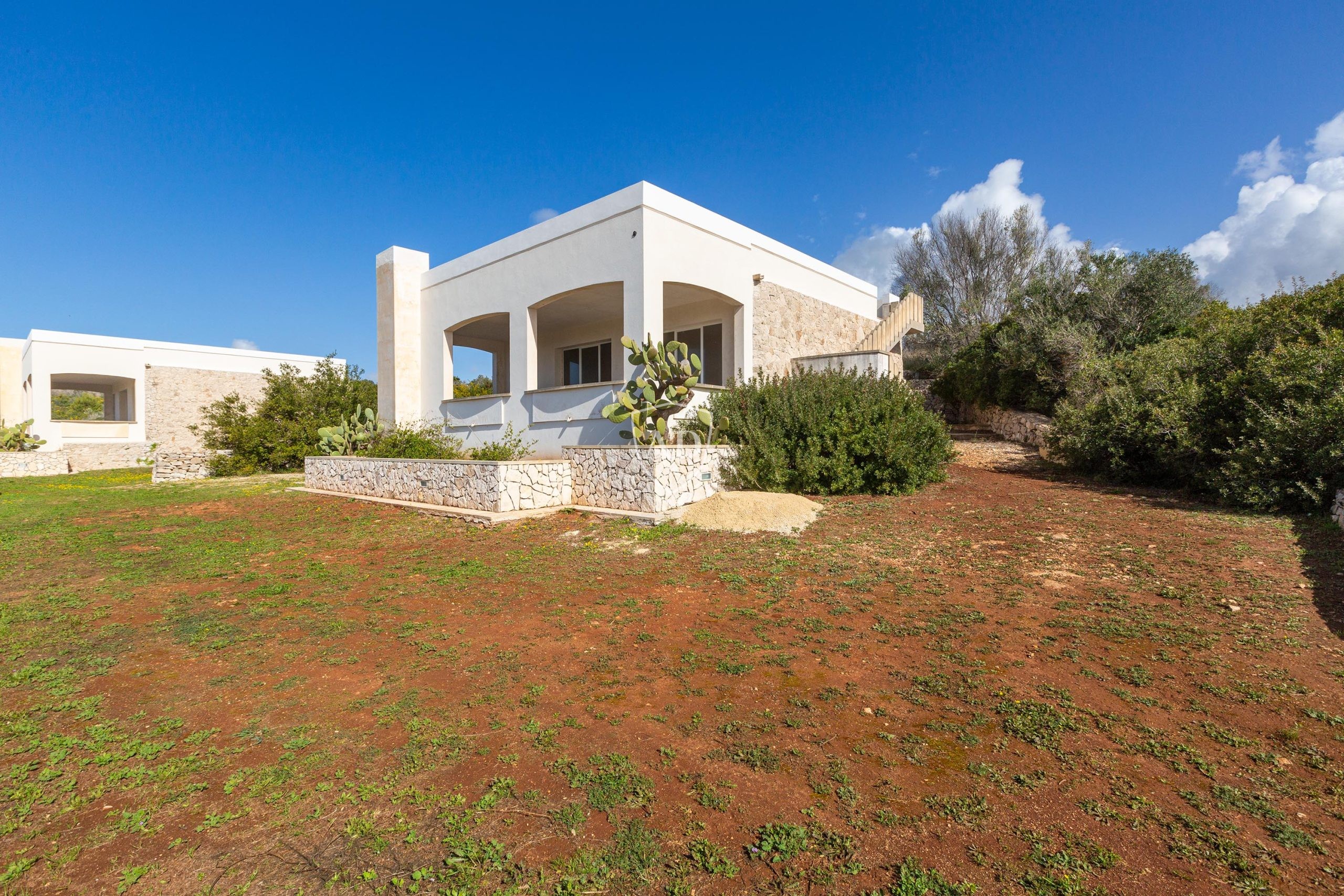 Villa with sea view, in the hills, with swimming pool built - Apulia Deluxe